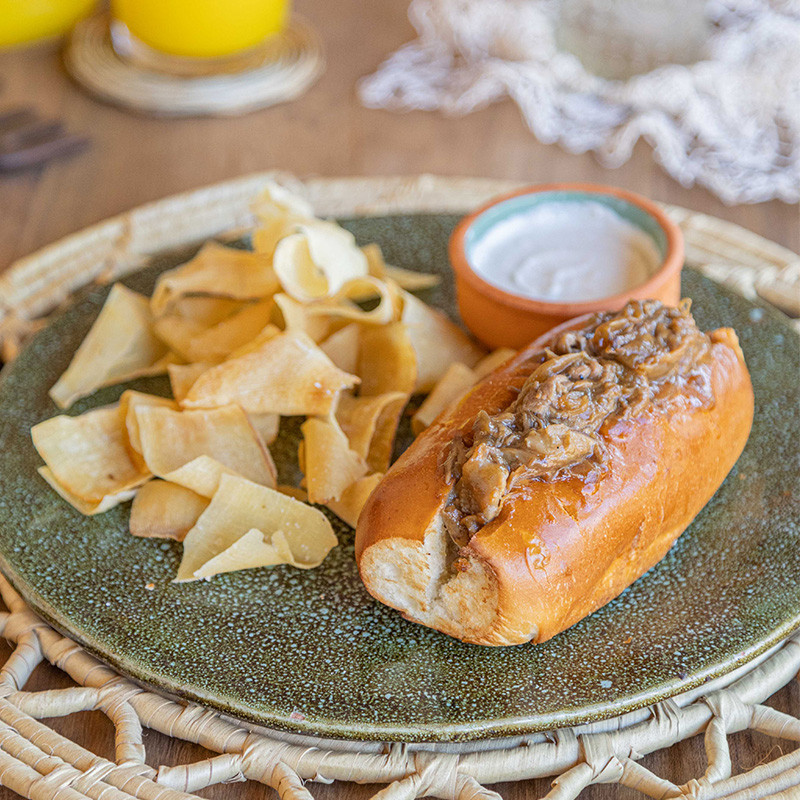 Desmechado de carne con chips - Karu